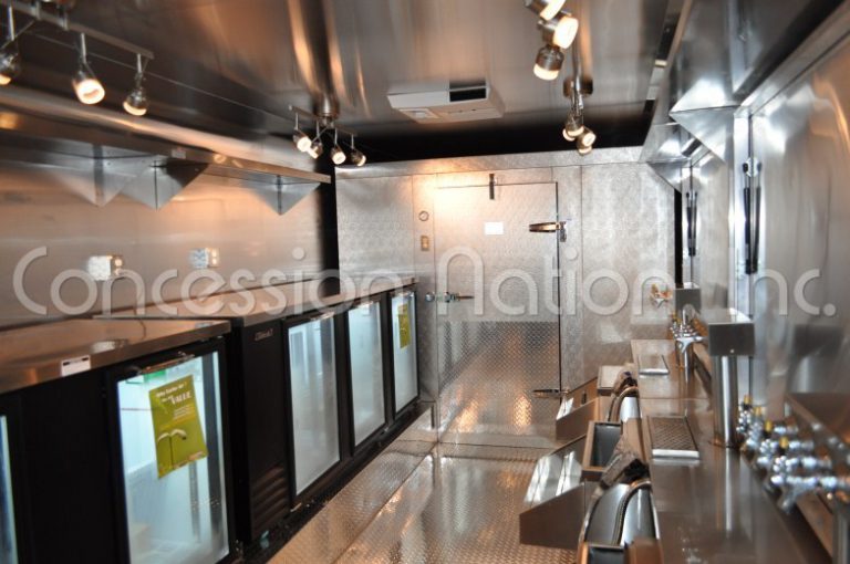 Mobile Bar Trailers: Look at Different Sizes, Layouts & More